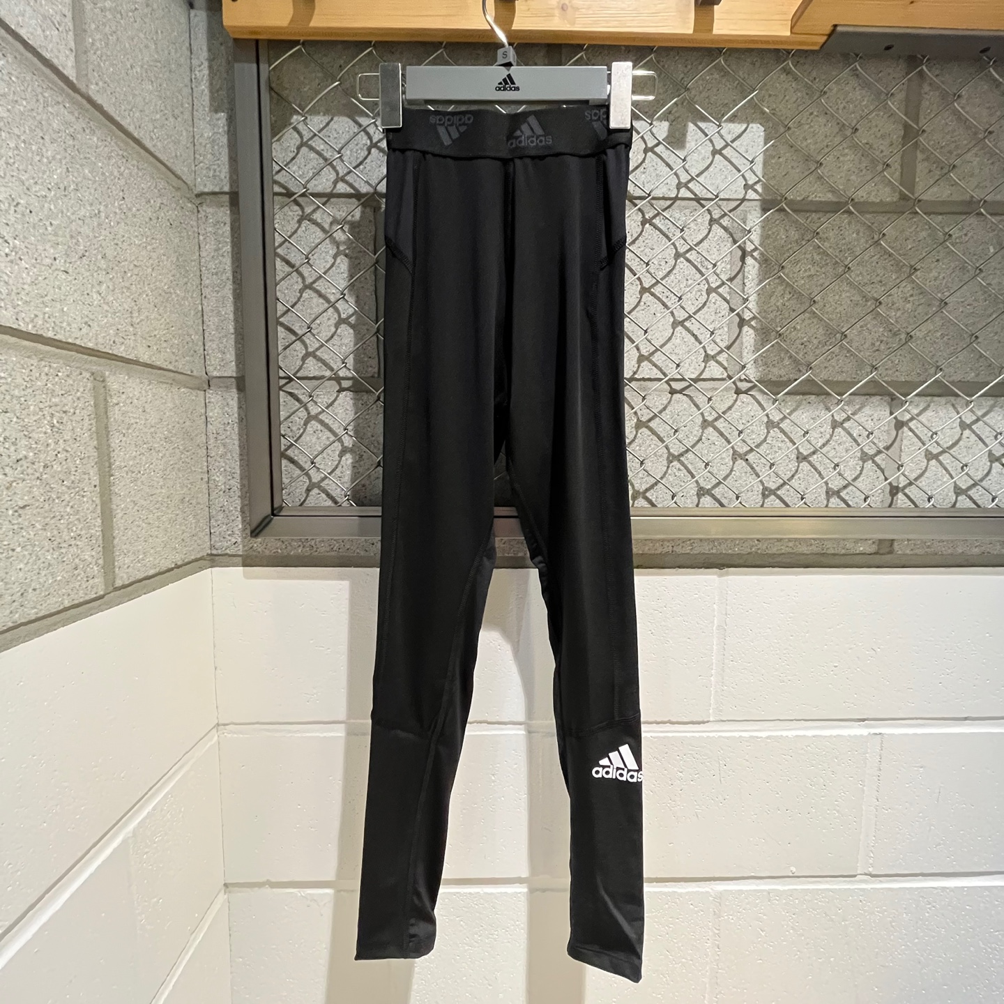 아디다스 [매장정품] 레깅스 테크핏 롱 타이츠 GM5036 블랙- 이랜드몰