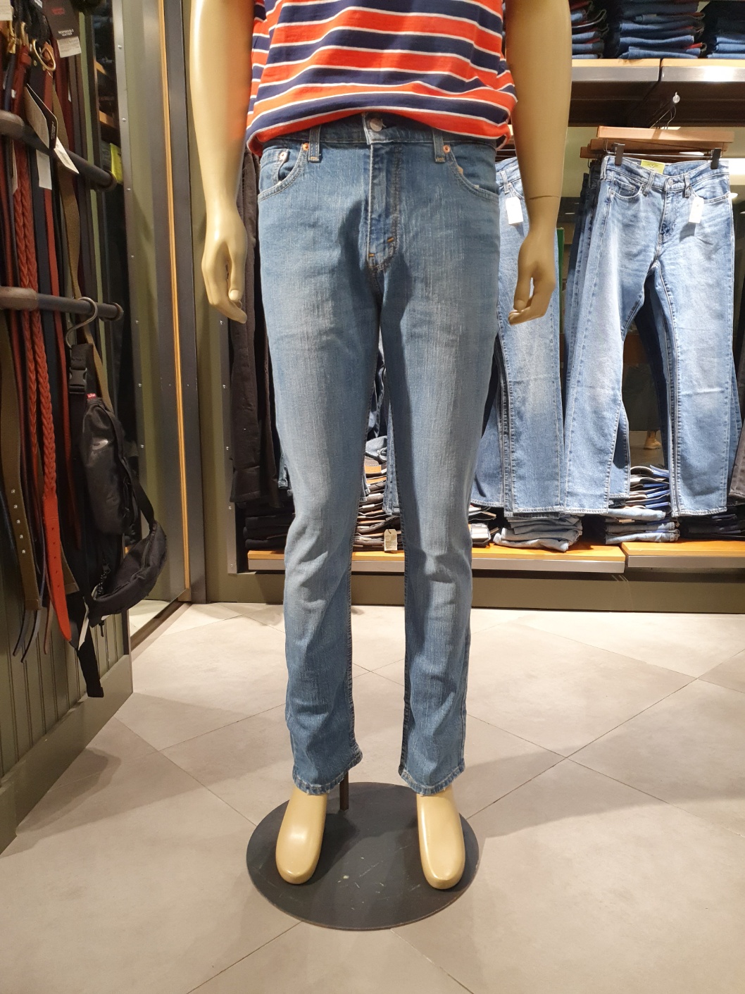 [리바이스] 남자 청바지 511 슬림핏 데님 청바지 045115432- 이랜드몰