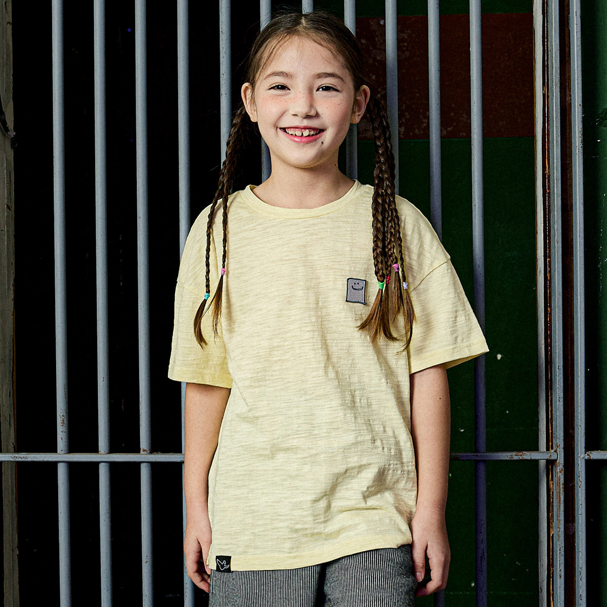 슈무 와펜 슬럽 반팔 티셔츠-옐로우- KIDIKIDI