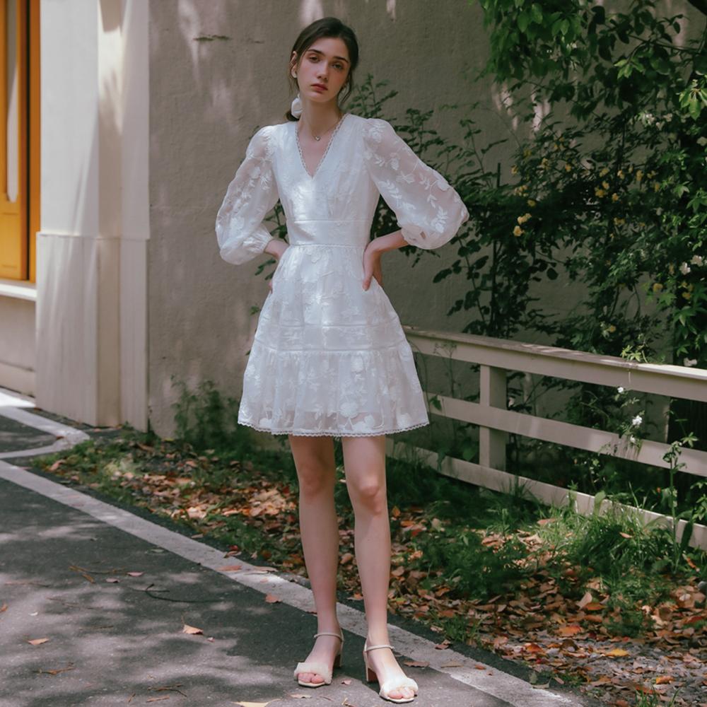 DD_V-neck transparent embroidered dress- 이랜드몰