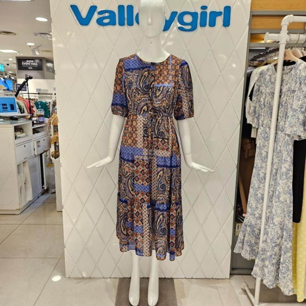 밸리걸 허리셔링플라워쉬폰원피스 481920_NC평택점- 이랜드몰