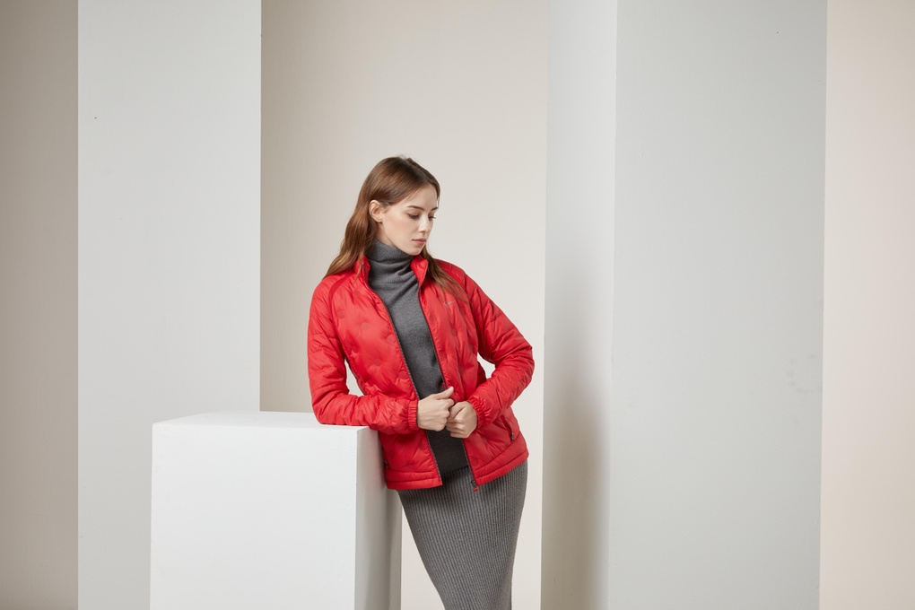 그렉노먼 20FW 여성 튜브스윙 경랑다운점퍼 (레드)_HWG19-DW401- 이랜드몰