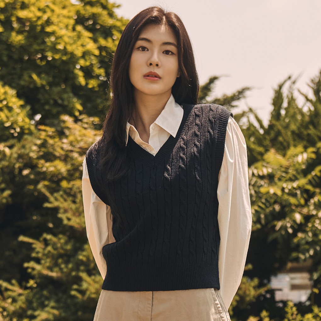 행텐 여성 슬림 브이넥 크롭 니트 베스트 10430-140-621-33- 이랜드몰