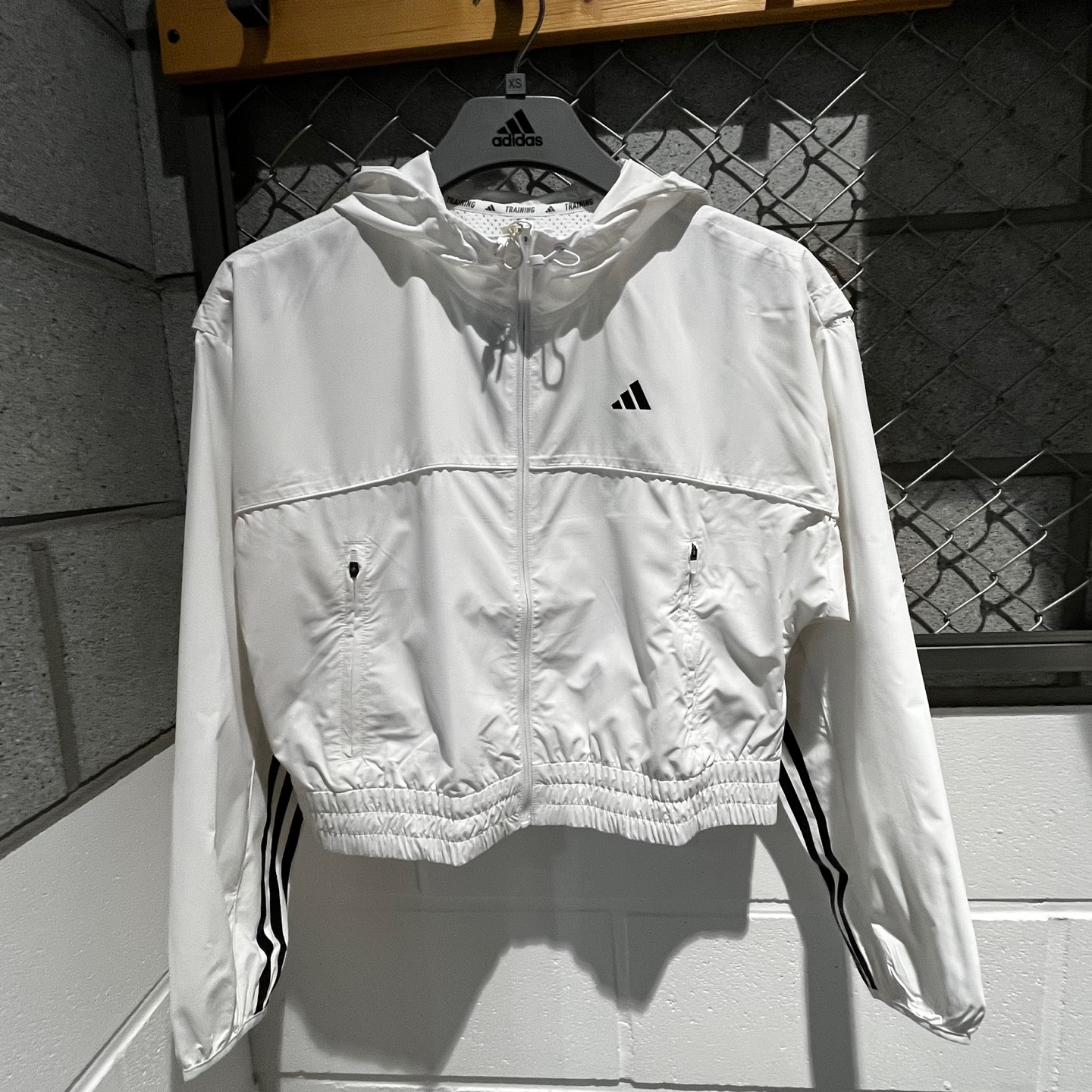아디다스 [매장정품] 바람막이 윈드레디 하이퍼글램 윈드브레이커 IL6976 화이트- 이랜드몰