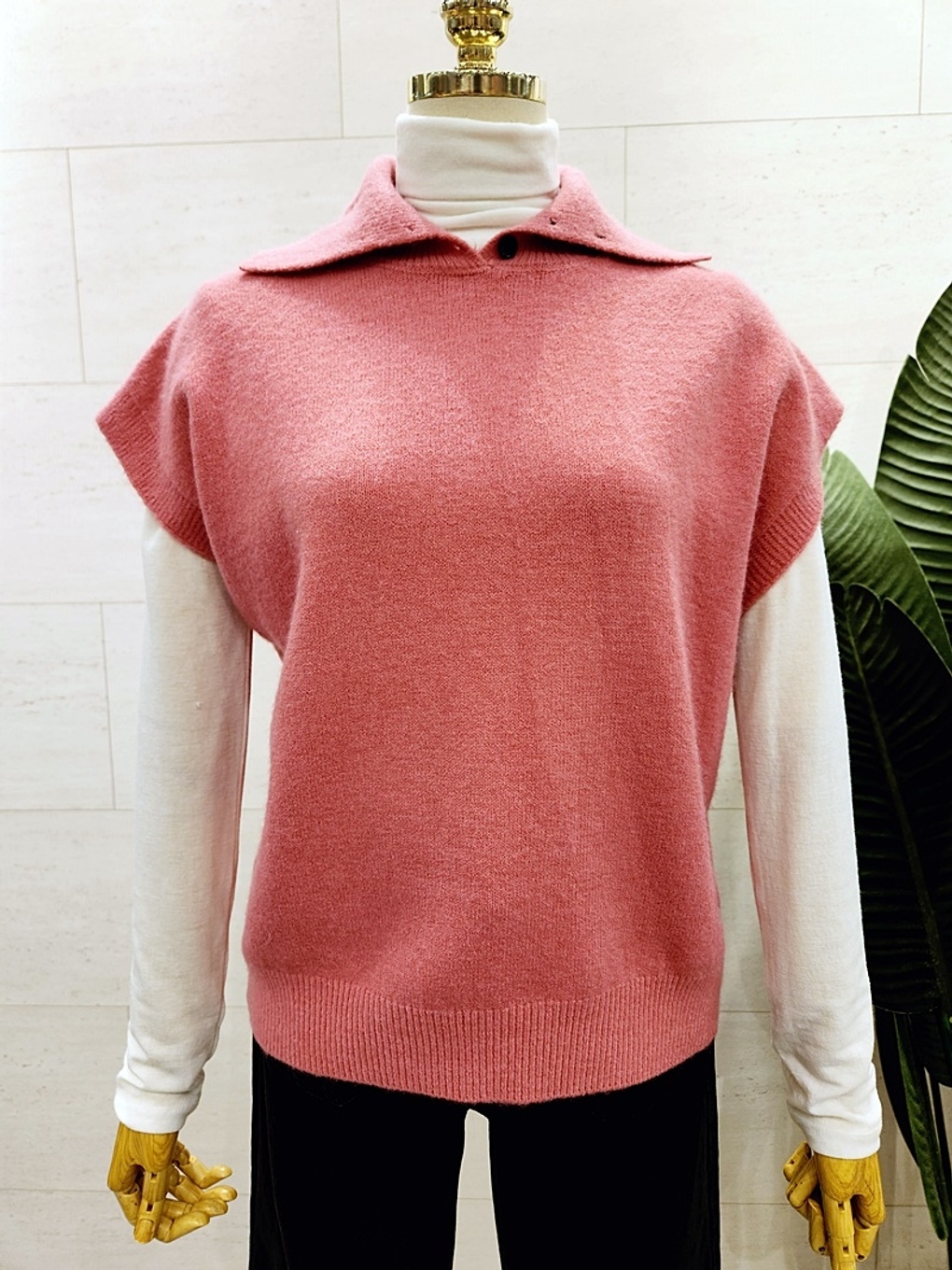 에잇컨셉 BC무배 카오VE(KT) 단색카라조끼 (2컬러) (C23J4FVE015BC)- 이랜드몰