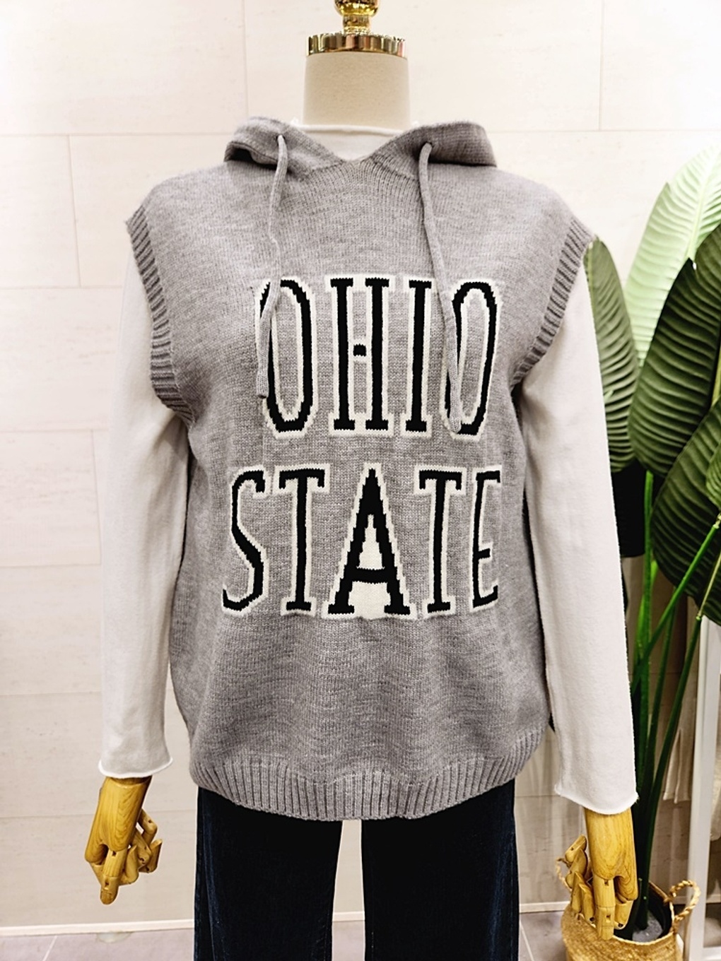 에잇컨셉 BC무배 I004오하이오VE(KT) 후드 니트 조끼 (C23I3FVE005)- 이랜드몰