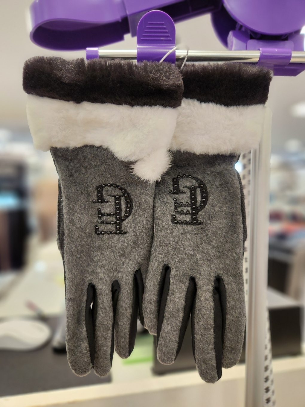 팬텀 [22FW] 여성 퍼 로고 핫픽스 방한 골프 장갑 221B4GV851_동아쇼핑- 이랜드몰