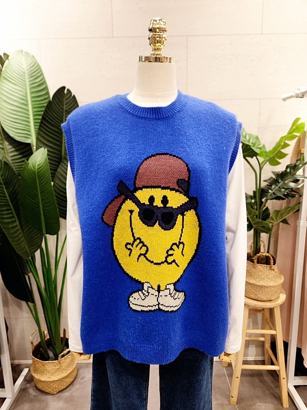 에잇컨셉 BC무배 J005노랑이VE(KT) 스마일캐릭터루즈조끼 (C23J3FVE003)- 이랜드몰