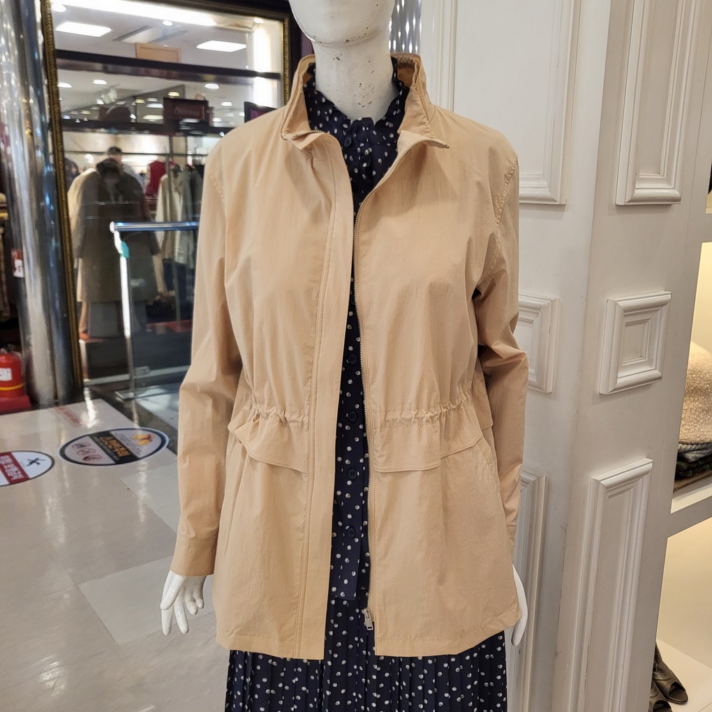 BCBG 비씨비지 봄24 스팅거 점퍼 B4A2R183- 이랜드몰