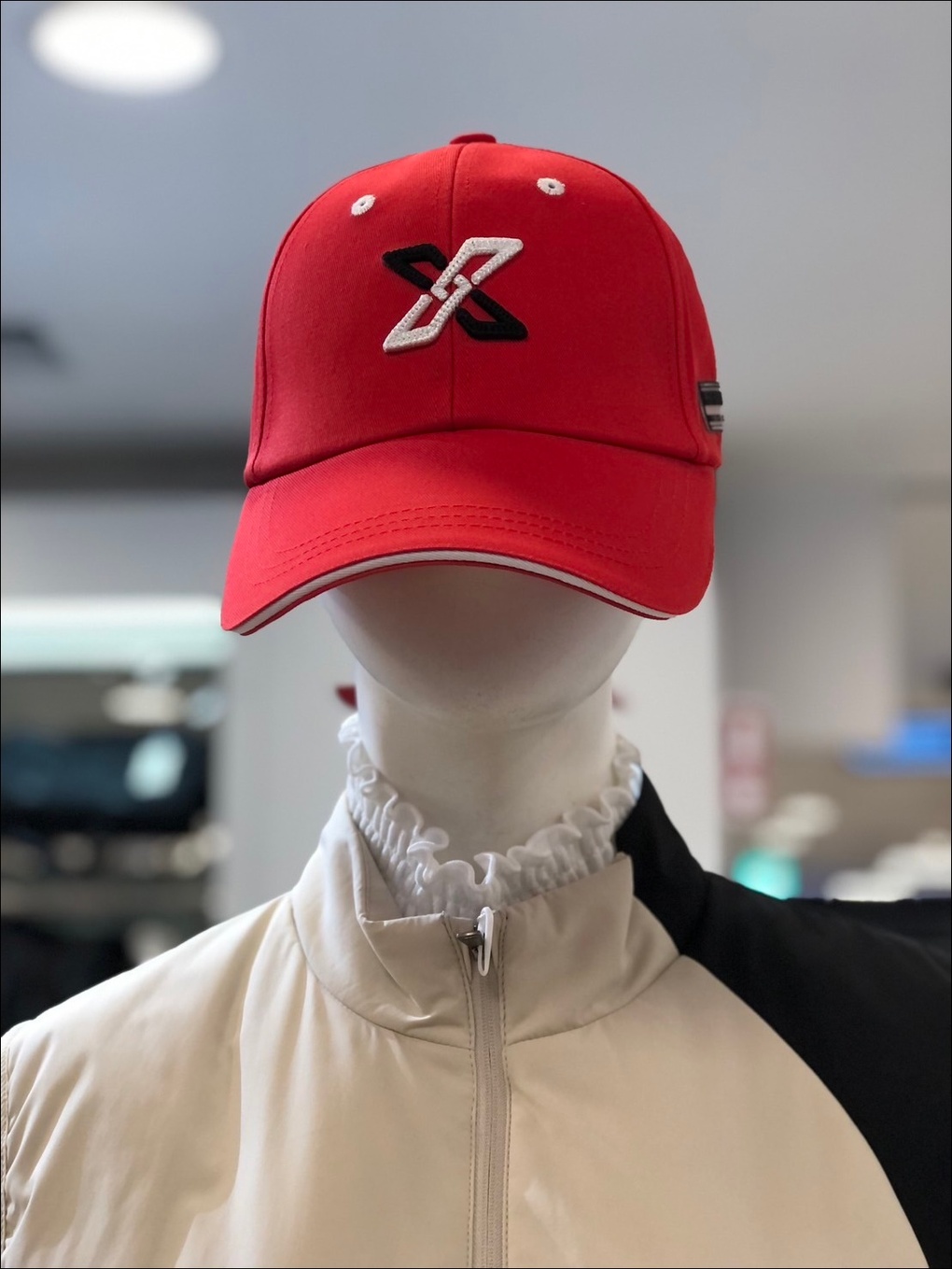 JDX 여성봄 체인 볼륨자수 육각캡(X1CPV5901) RE- 이랜드몰