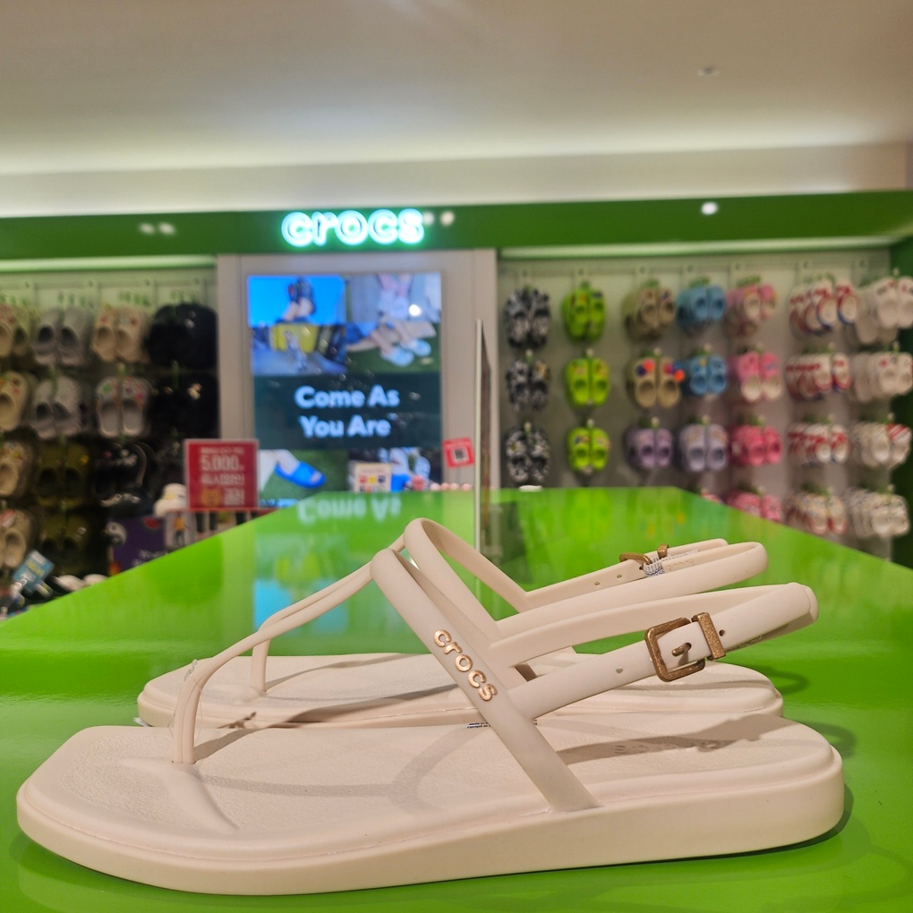 크록스 마이애미 통 플립 209793-0WW 신구로점- 이랜드몰