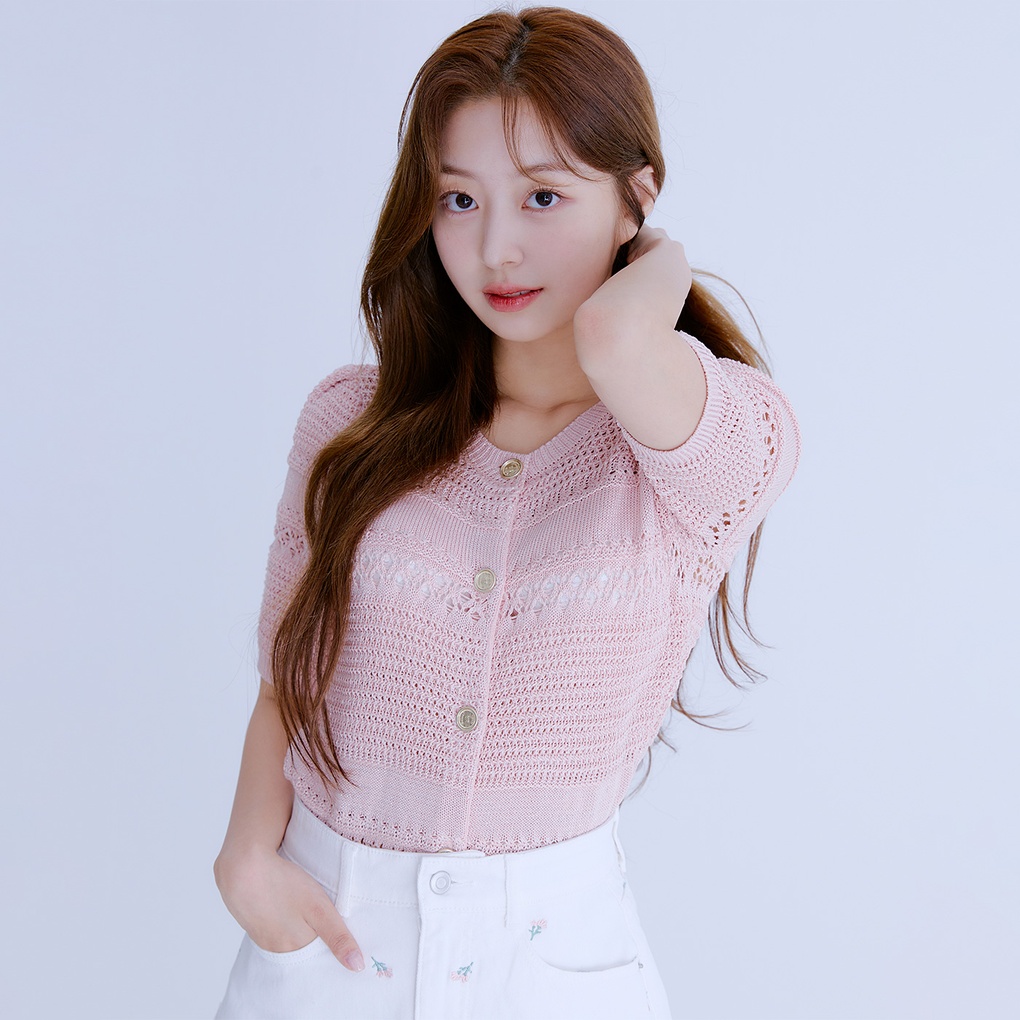 크로셰 라운드넥 금장 가디건(2colors)_RMCKE37RT3- 이랜드몰