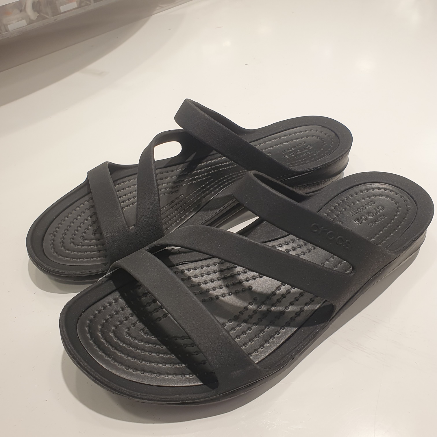 크록스 CROCS | 이랜드몰 추천 브랜드