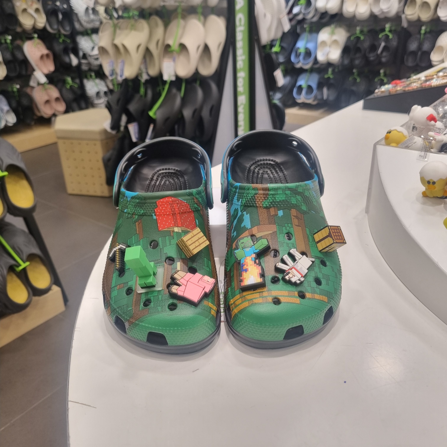 크록스 CROCS | 이랜드몰 추천 브랜드