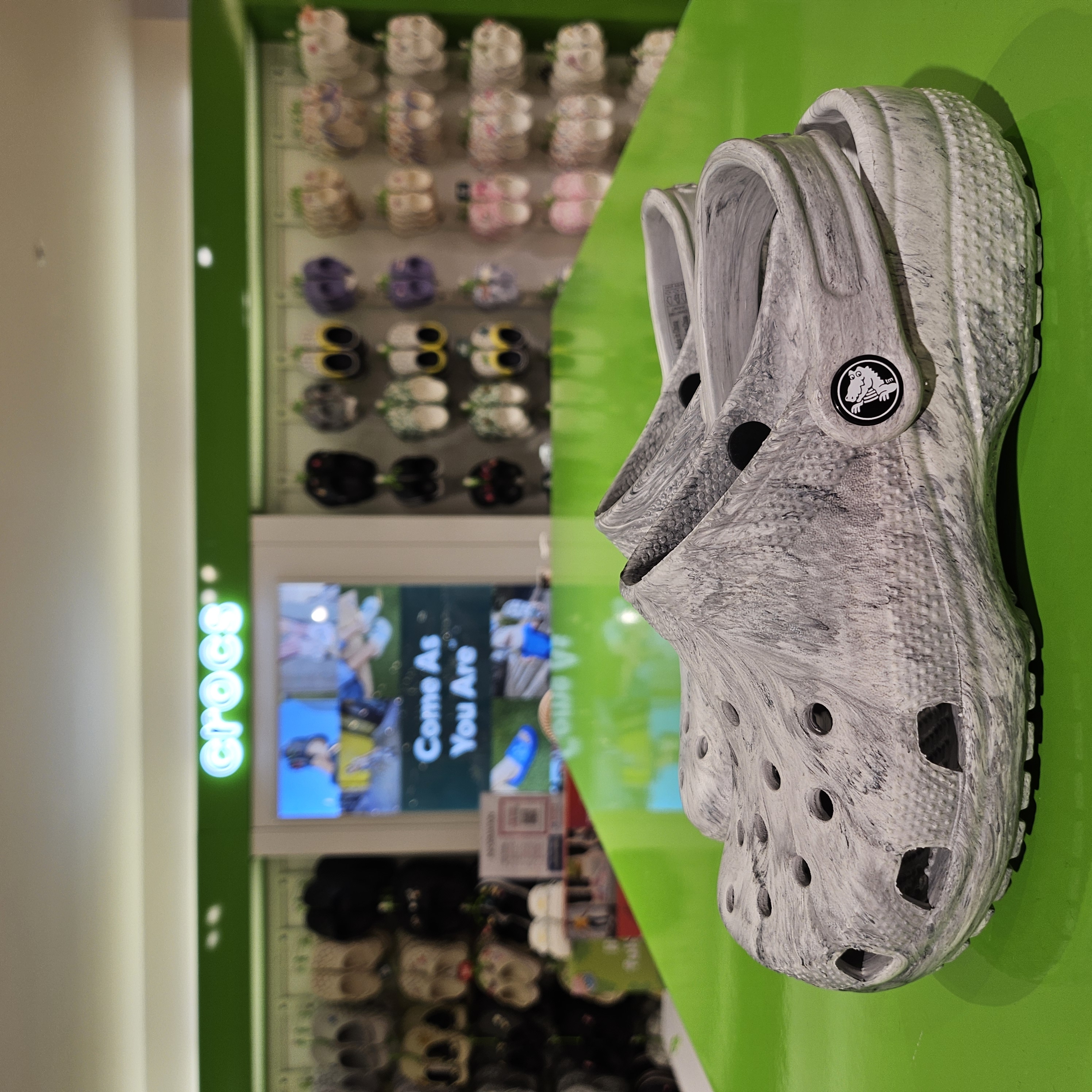 [본사공식인증]Cls Watercolor Marbled Clog GSw 211583-1WZ- 이랜드몰