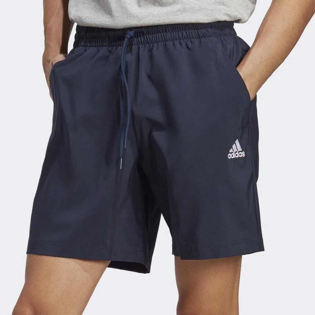 아디다스 에센셜 첼시 스몰 로고 쇼츠_S IC9393- 이랜드몰