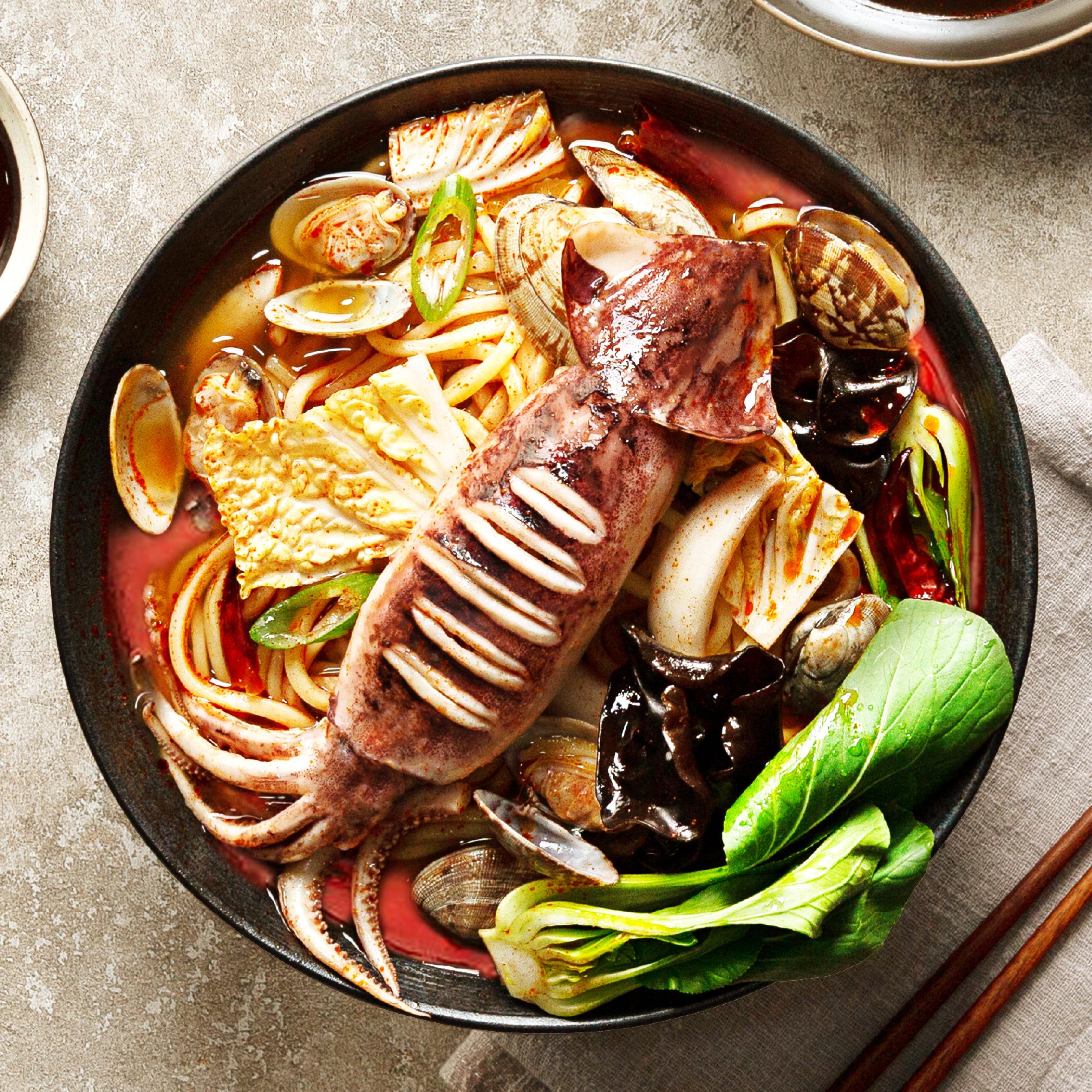 불맛가득 통오징어 짬뽕탕(냉장) - KIDIKIDI