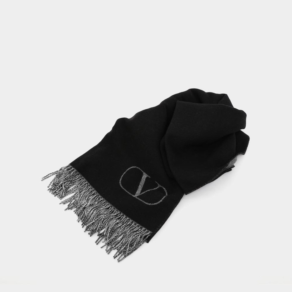 발렌티노 24FW V로고 자카드 머플러 5Y2ED020 XRJ ZJD- 이랜드몰