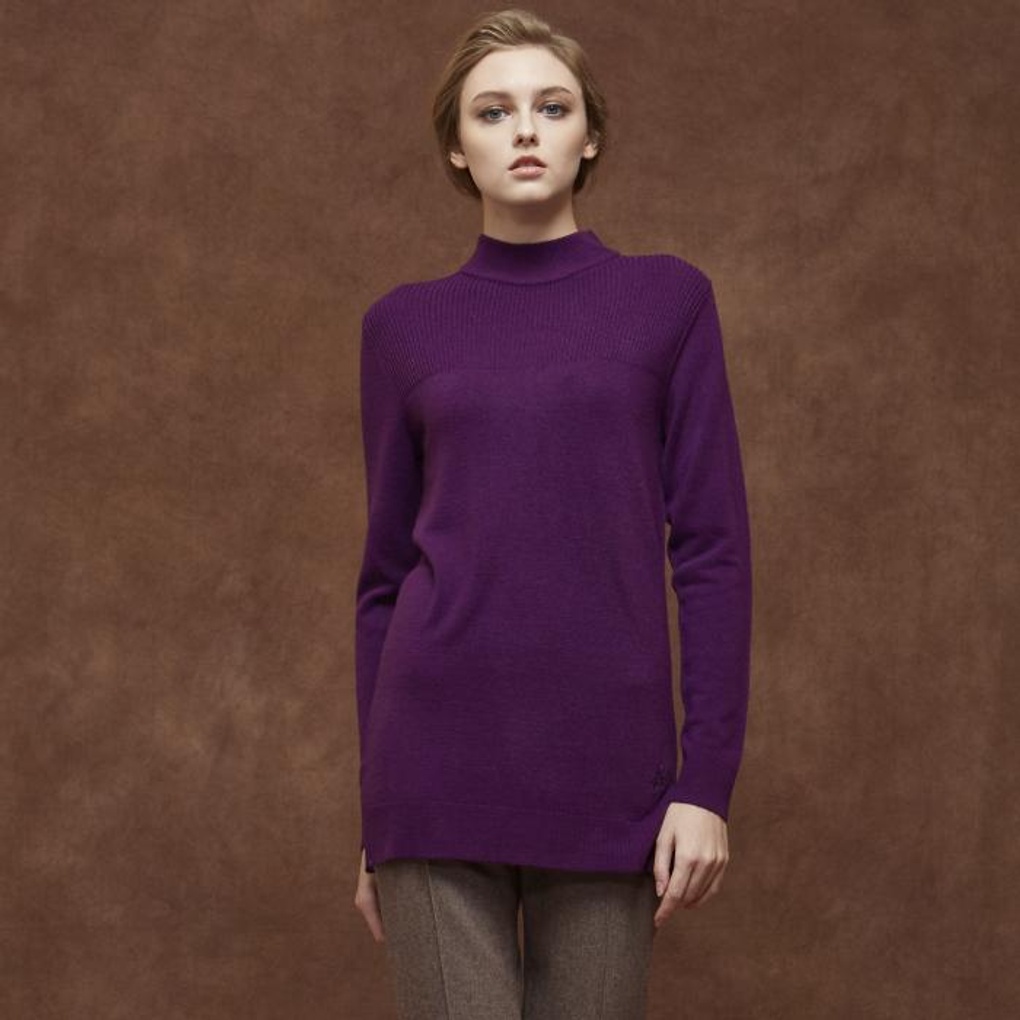 그렉노먼 여성 자수로고 캐시터치 니트 (퍼플)_HWG18-KT401- 이랜드몰