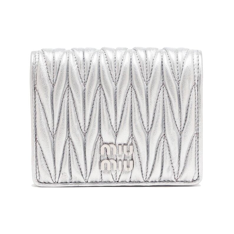 25SS 미우미우 마테라쎄 반지갑 실버 5MV204 AFPP F0118- 이랜드몰