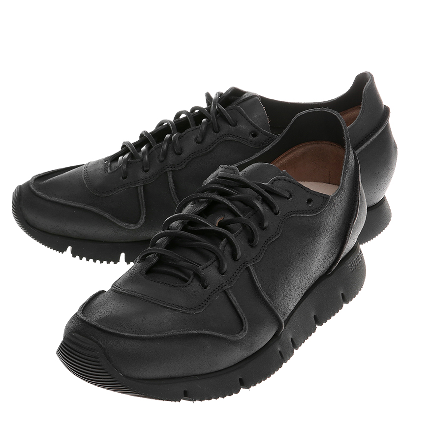 21SS B5910 BIAN 01 블랙 크랙 카레라 남성 스니커즈- 이랜드몰