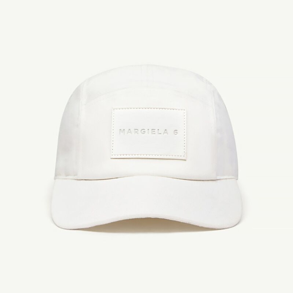 [명품]공용 MM6 23SS 화이트 패치 로고 캡 S52TC0054 S53818 101 S52TC0054S53818101- 이랜드몰
