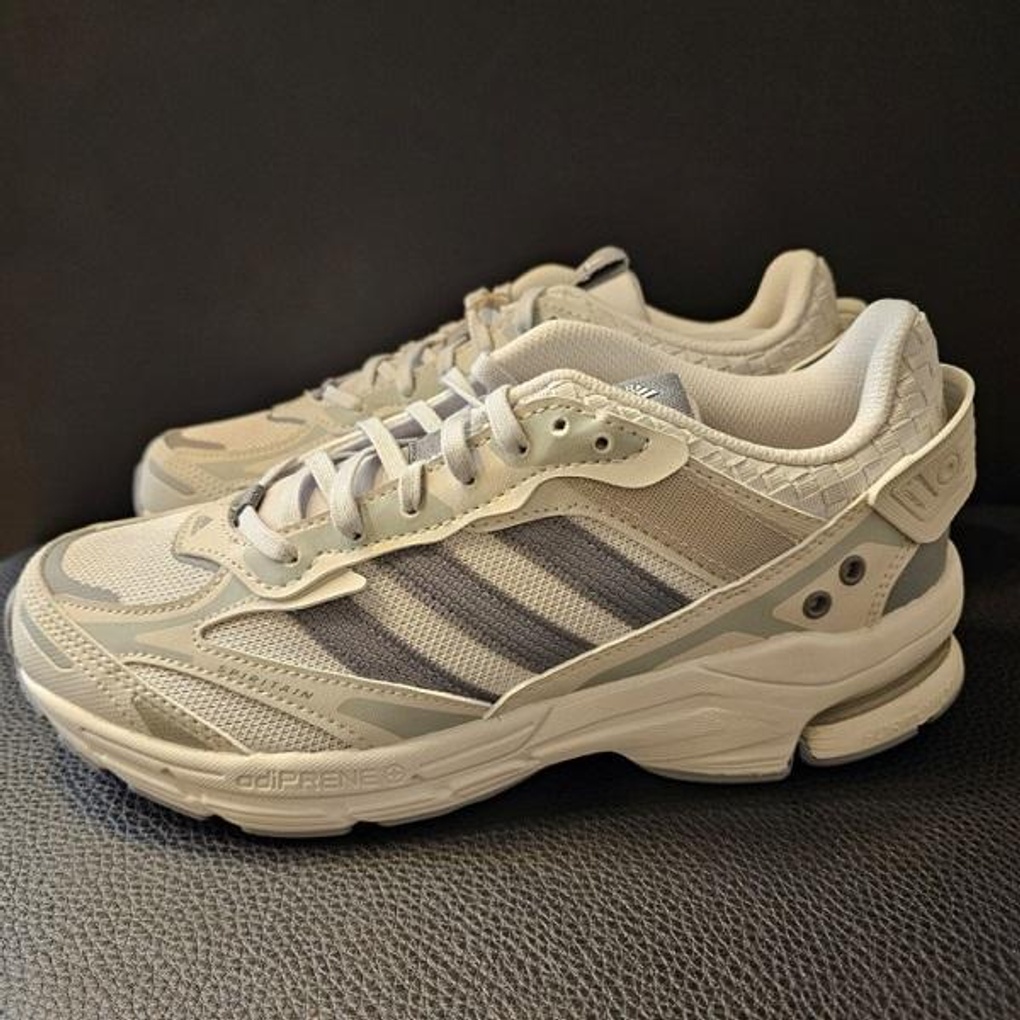 아디다스 SPIRITAIN 2000 스피리테인 캐주얼 런닝화 그레이 IE1890- 이랜드몰