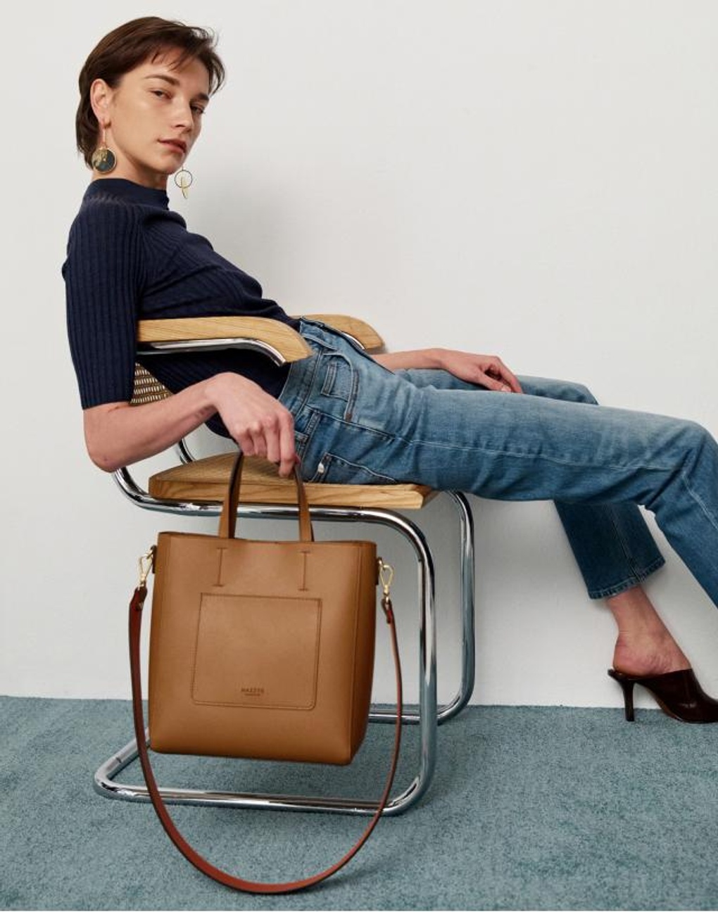 [21FW 헤지스 ACC 여성]브라운 가죽 심플 포켓 토트백_HIBA1F976W2- 이랜드몰