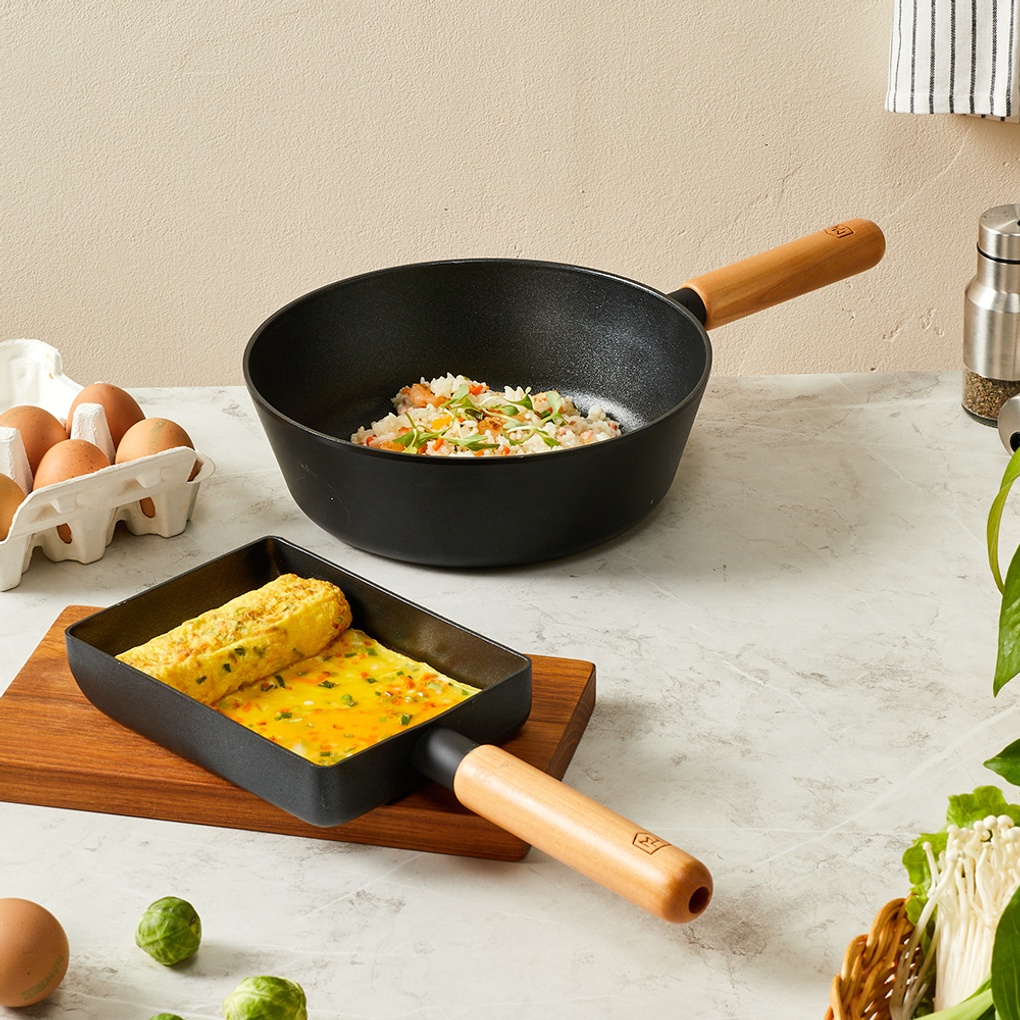ON 까망 우드핸들 프라이팬 2P 세트(웍 24cm + 계란말이 13*18cm)_CK0123013- 이랜드몰