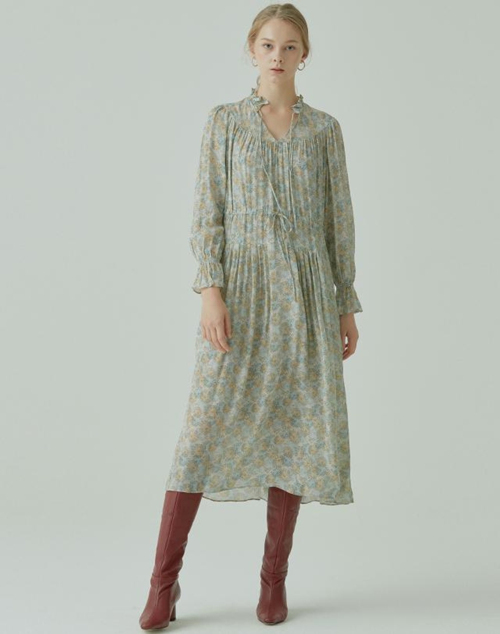 [20FW 질스튜어트 뉴욕 여성]베이지 러플 긴팔원피스_JSDR0D800I1- 이랜드몰