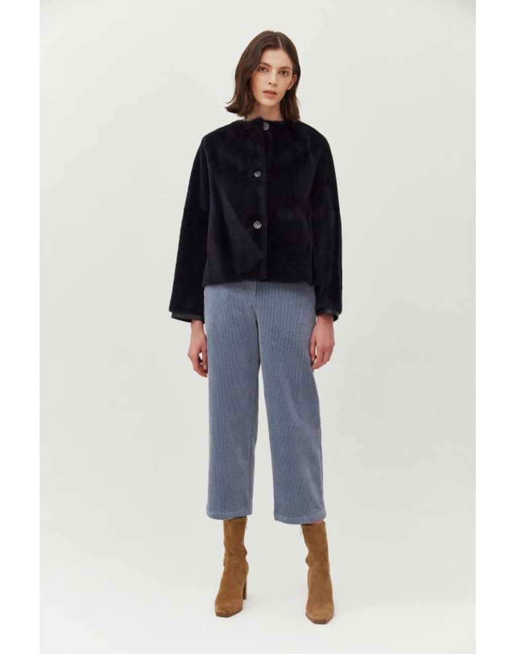 [20FW 바네사브루노 아떼 여성]네이비 단색 양모피 무스탕_WVJU0D475N2- 이랜드몰